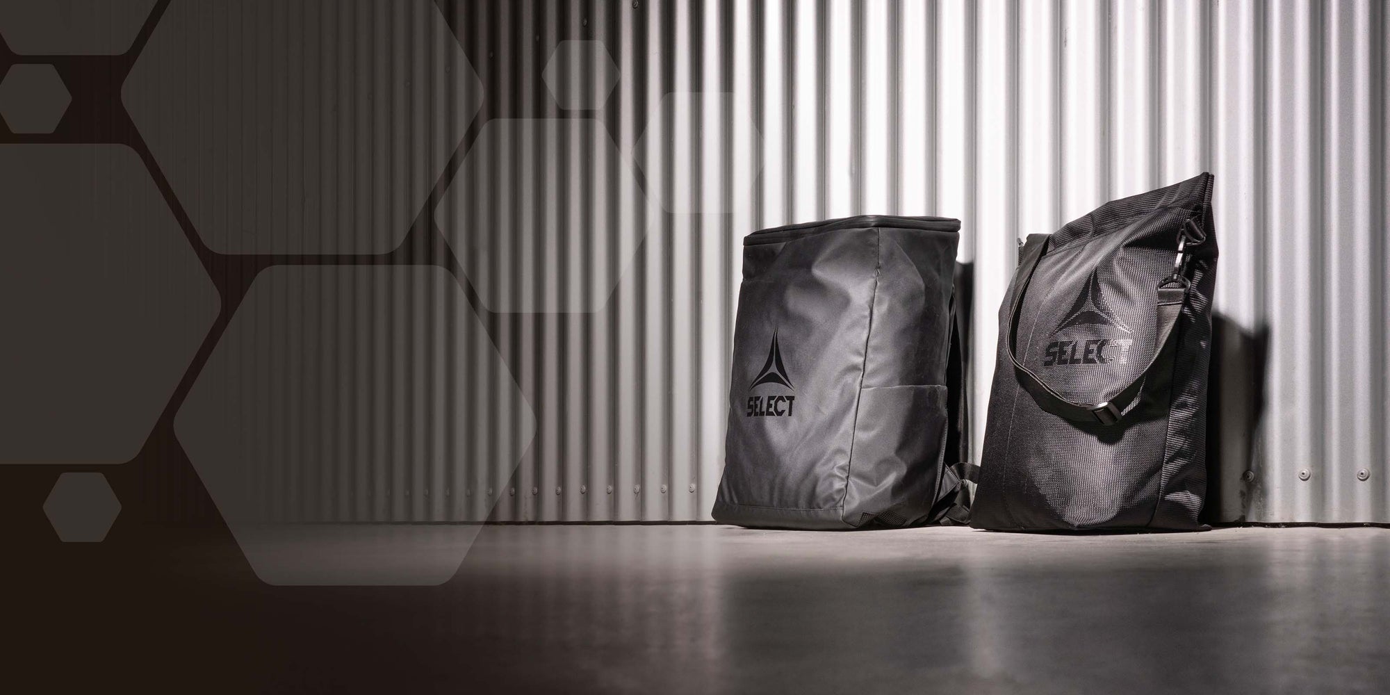 See all Sports bags here – SELECT